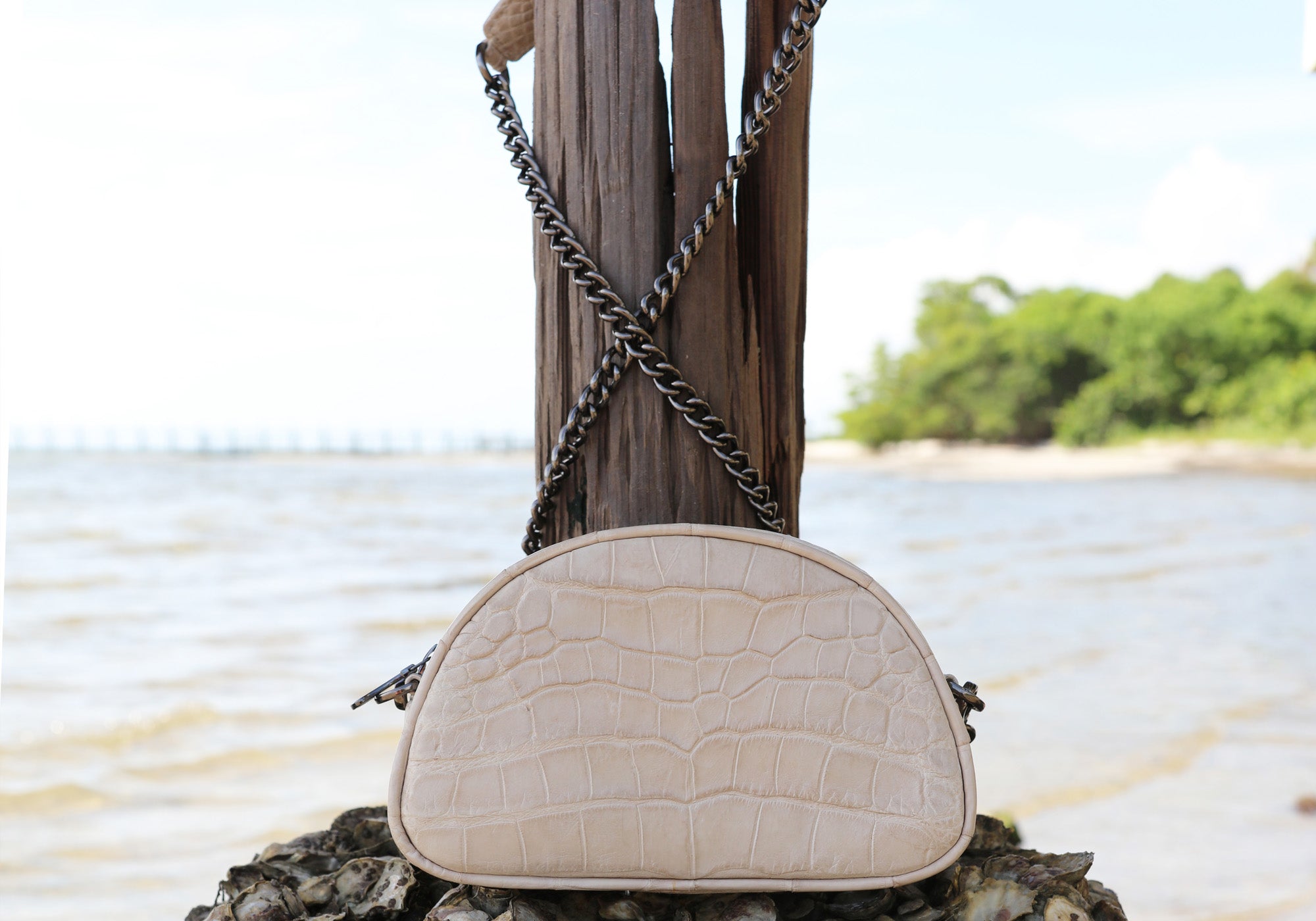 Casa del Rio Collection